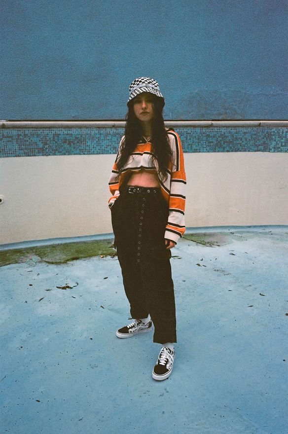 Vans Spotlight Their Old Skool Model in ‘Make Your Own Way’ - The ...